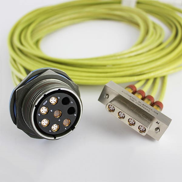 High Speed Copper Cables | Amphenol MAO